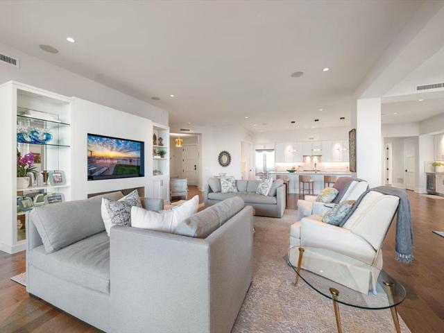 8 Palm Ter. Unit 605, Belleair, FL 33756 | MLS #TB8451