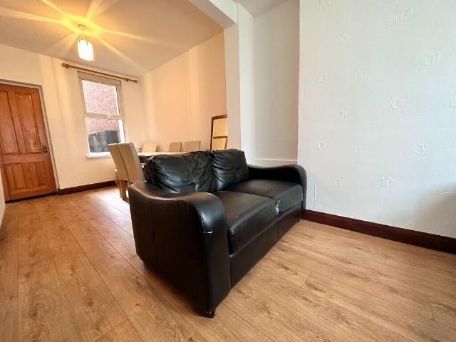 8 Palestine Street, Belfast, BT7 1QJ