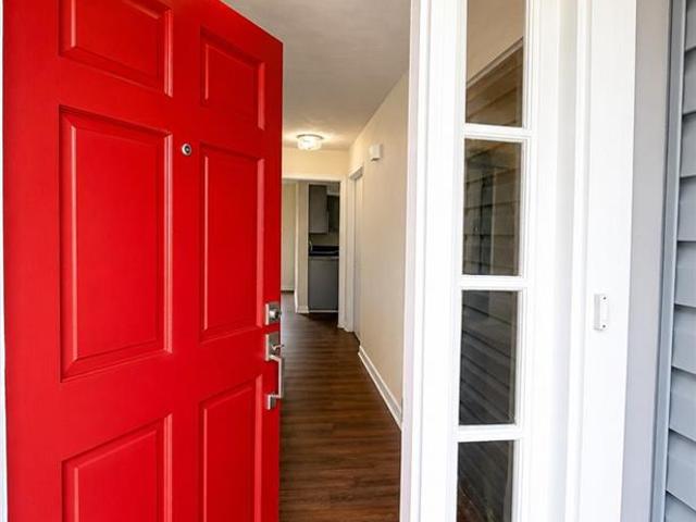 8 Pasadena CT
