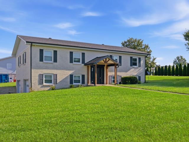 8 Parke Drive