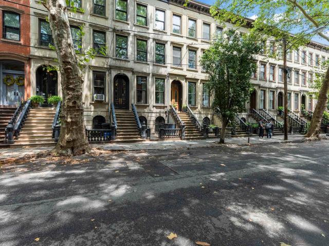 8 Paulmier Pl