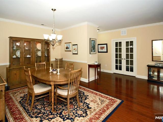 8 Pebble Road # C2