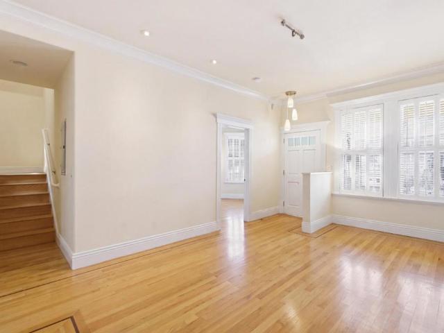 8 Porter Street