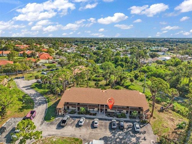 8 Quails Run Blvd Unit 4, Englewood, FL 34223