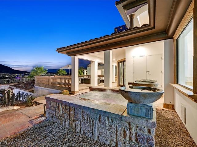 8 Rue Mediterra Dr, Henderson, NV 89011 | MLS #2752