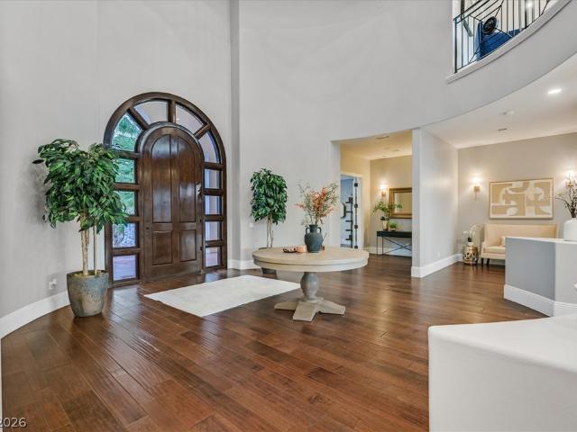 8 Rue Mediterra Drive