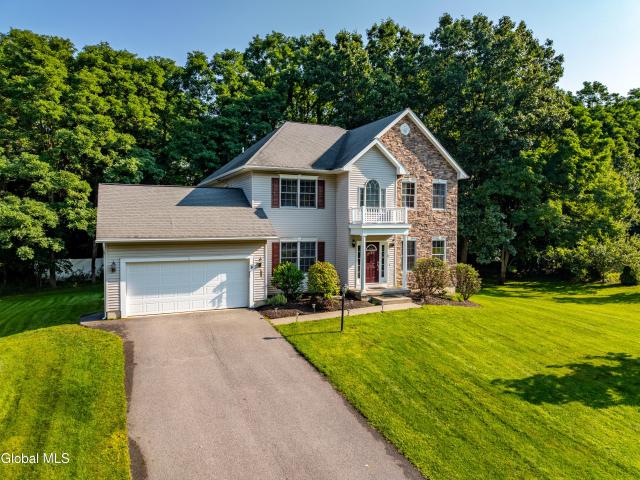8 Ryan Court