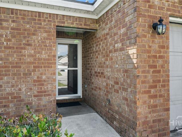 8 Rainier Lane
