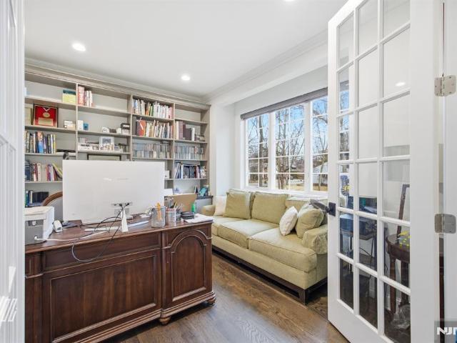 8 Ranch Lane