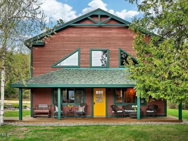 8 Red Wing Rd, Horicon, NY 12808