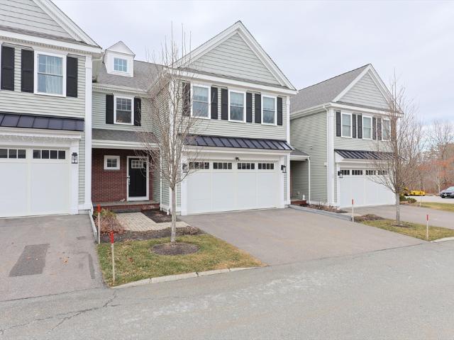 8 Riverstone Way, Unit 8, Franklin, MA 02038 | MLS #73498 | Compass