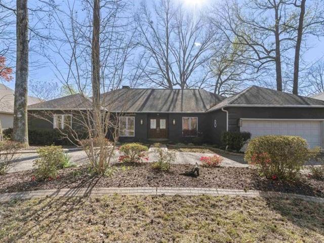 8 Riverwood Pl, Maumelle, AR 72113