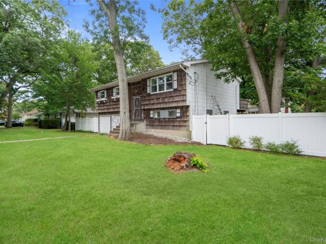 8 Rodney Avenue