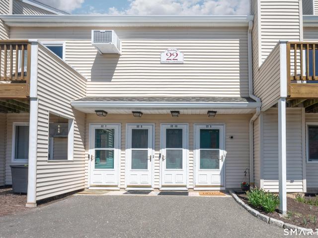 8 Rose Ln, Unit 229, Danbury, CT 06811 | MLS #24168 | Compass