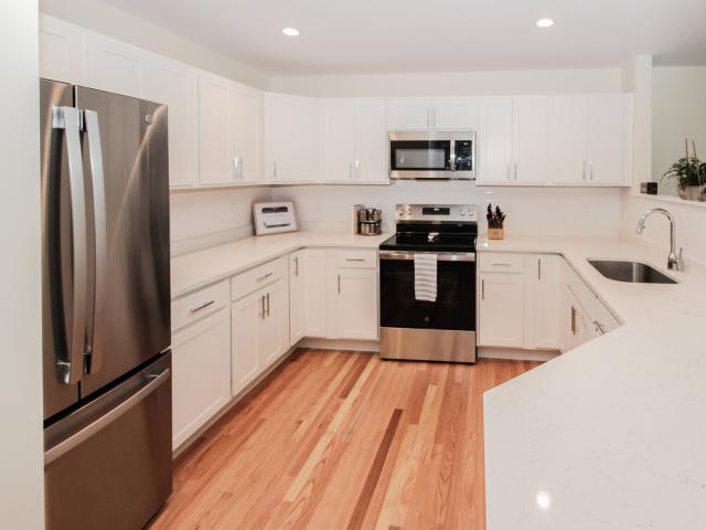 8 Rose Lane APT 20 2, Danbury, US, CT
