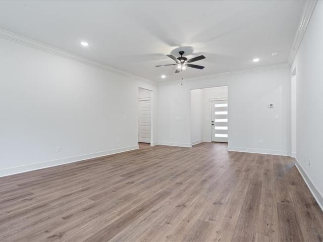 8 Roxburgh Lane
