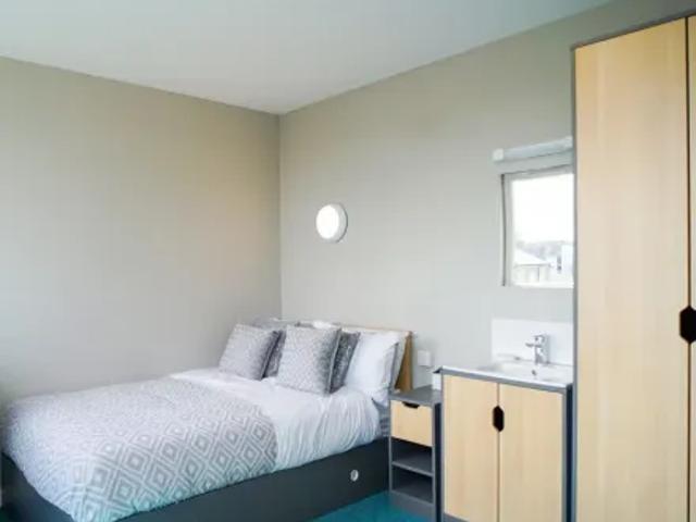 8 Roxburgh, West Adam Street, City of Edinburgh, EH8 9SX, United Kingdom | 1 bed apartment for rent #159516397 | Rentberry