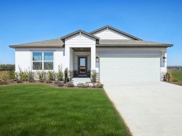 8 Roxbury Ln, Palm Coast, FL 32164