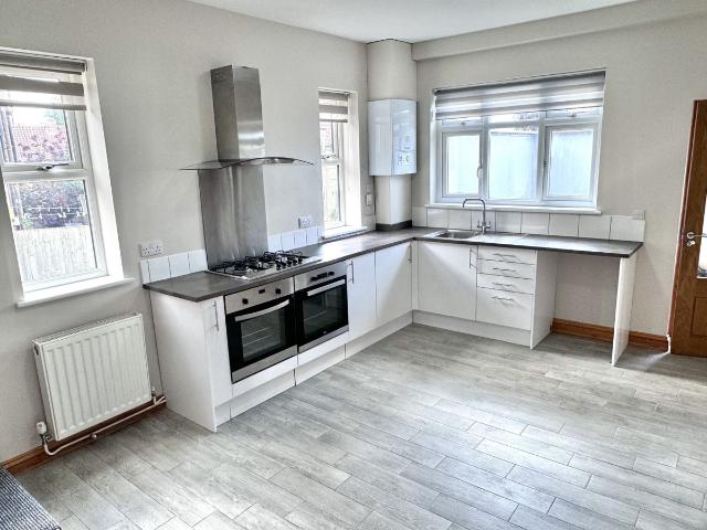 8 Royal Oak Lane, Washingborough, Lincoln LN4, 3 bed end terrace house to rent, £1,200 pcm | PrimeLocation