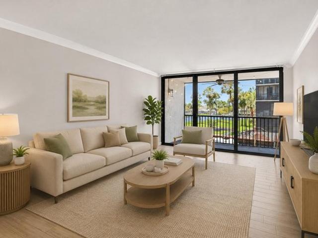 8 Royal Palm Way Unit 203, Boca Raton, FL 33432