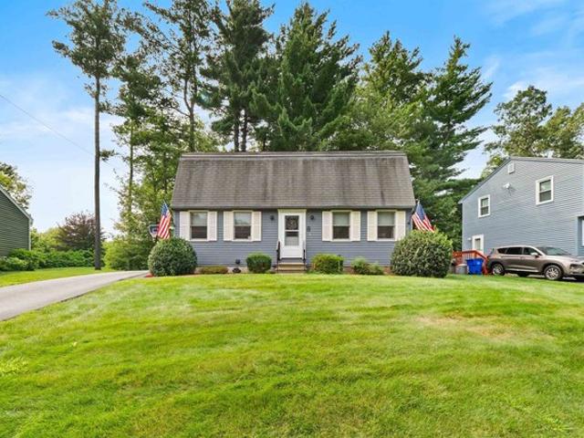 8 St Andrews Cir Unit 4, Nashua, NH 03062