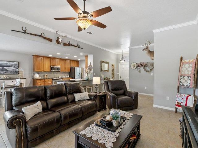 8 Stone Creek Cir