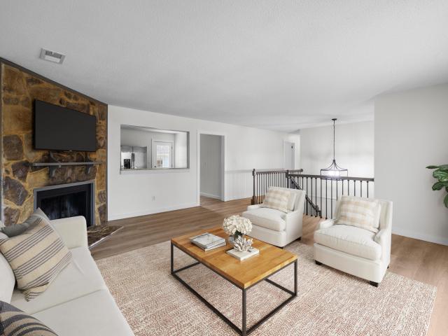 8 Stonecrest Drive