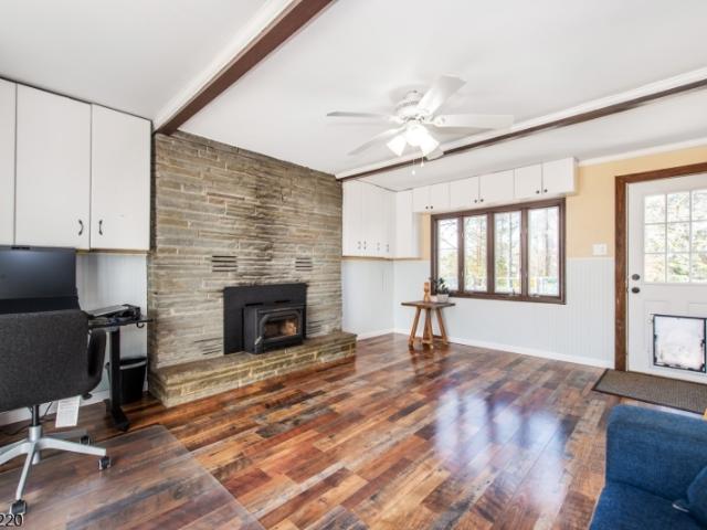 8 Stonehedge Ln, Sparta, NJ 07871 | MLS #4019