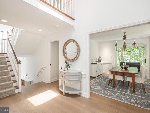 8 Sugar Knoll Drive
