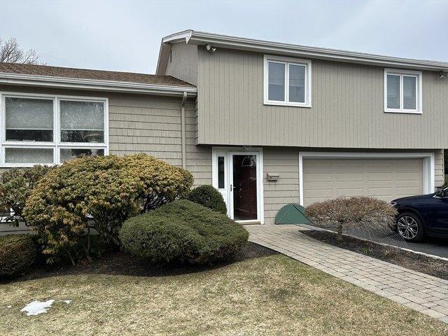 8 Summit View Dr, Swampscott, MA 01907