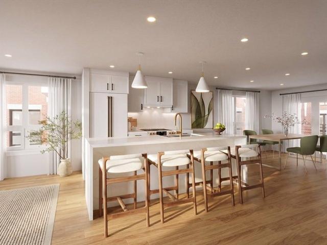 8 Sumner Pl Unit 6, Boston, MA 02128