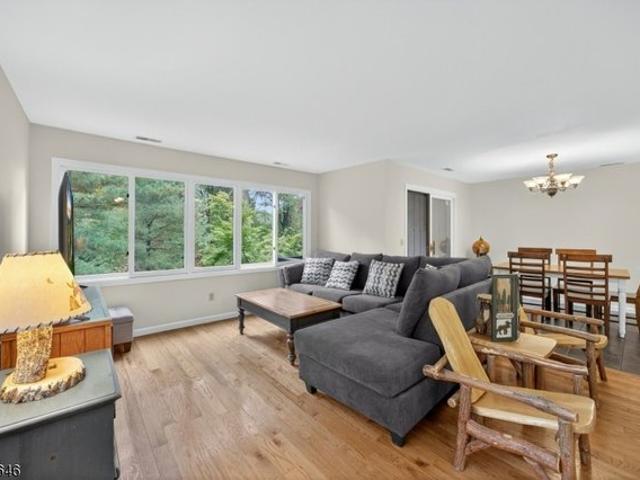8 Sunrise Dr Unit 7, Vernon, NJ 07462