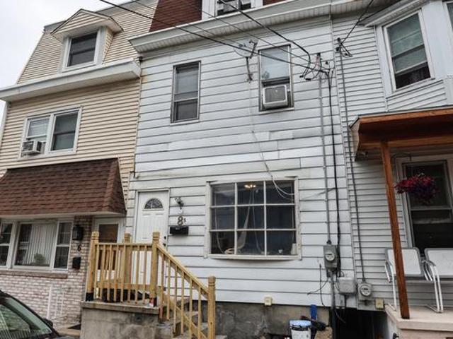 8 S 19Th Street