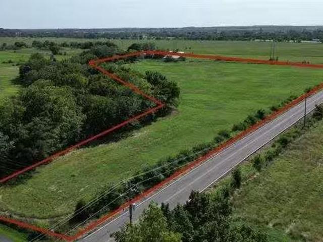 8 S 54th Road W, Summit, OK 74401 653378688
