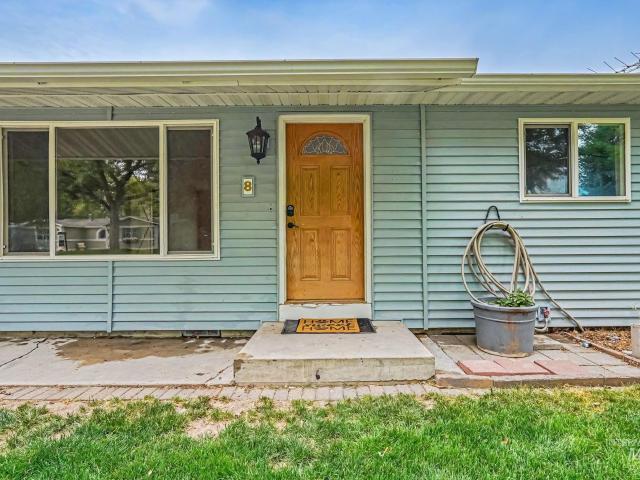 8 S Canyon Dr