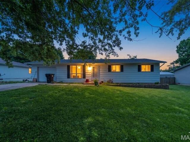8 Saint Ann Ave, Saint James, MO 65559