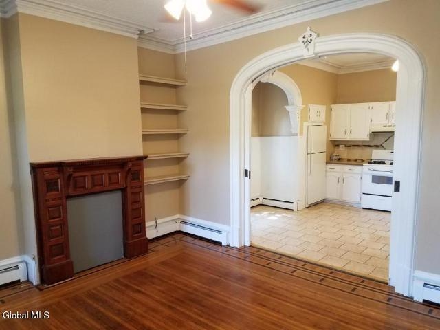 8 Saratoga Avenue