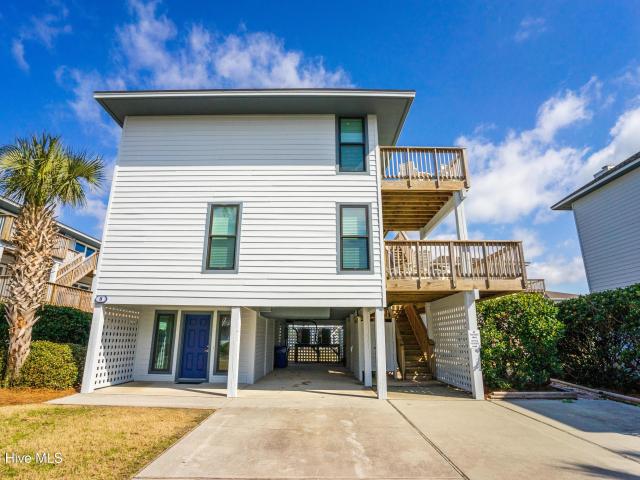 8 Sea Oats Lane