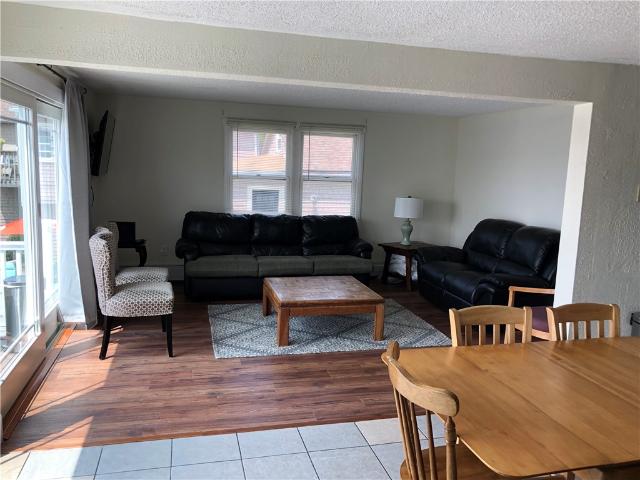 8 Seascape Avenue