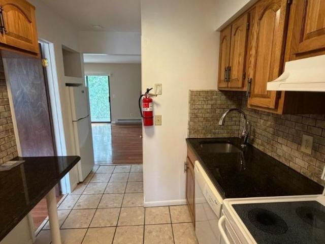 8 Sewall Ave, Clifton City, US, NJ