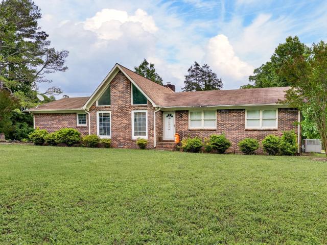 8 Sharpes Hollow Rd