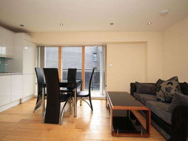 8 Shirley Street, Canning Town, E16
