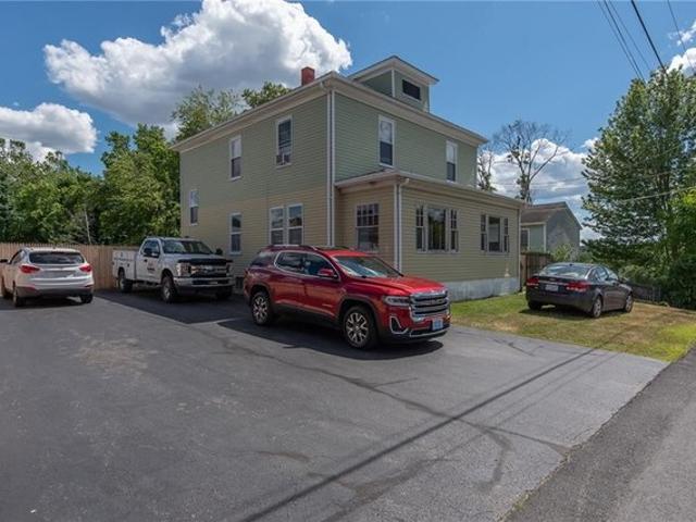 8 Short St, Cumberland, RI 02864