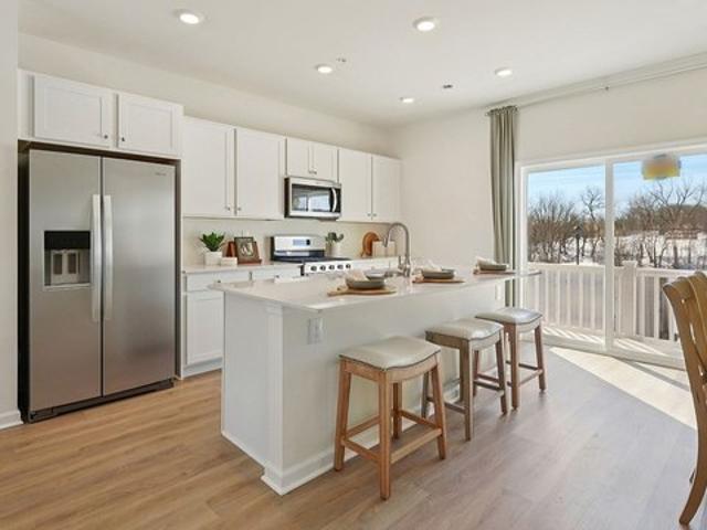 8 Spencer Way, Gibbsboro, NJ 08026