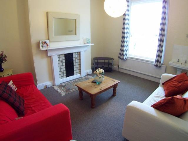 8 Spring Road, Leeds