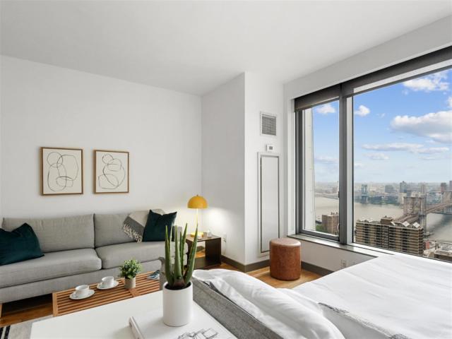 8 Spruce Street, Unit 15V | Compass