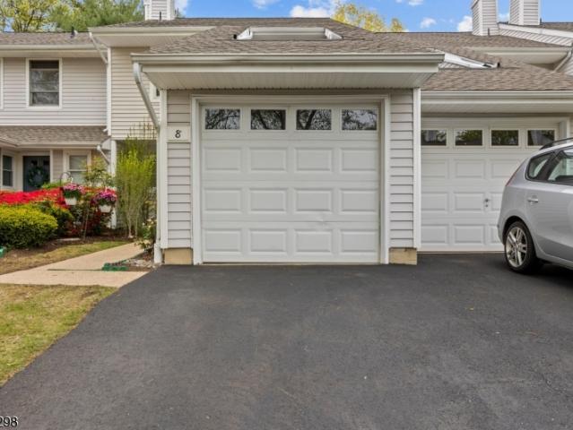 8 Tall Oaks Ct, Sayreville, NJ 08859 | MLS #4022