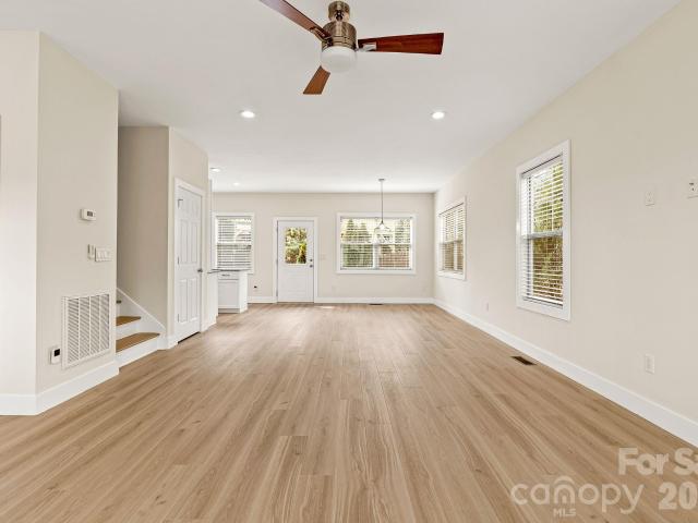 8 Thurland Ave, Asheville, NC 28803 | MLS #4345 | Compass