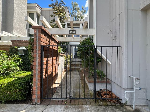 8 Valley View