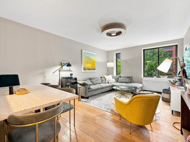 8 Vanderbilt Avenue 3A